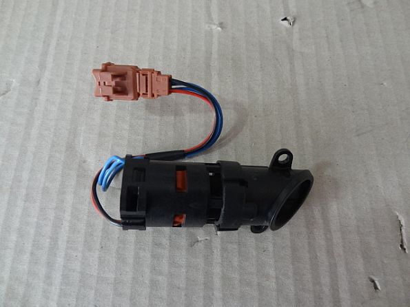 8200059657-İÇ SICAKLIK KAPTÖRÜ » İç Dikiz Ayna Bakaliti | Renault Yedek ...